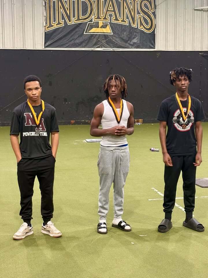 New Albany High School Powerlifters qualify for North Half Championship ...